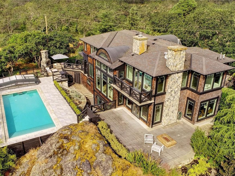 Luxury Victoria BC Real Estate | Vancouver Island Real Estate
